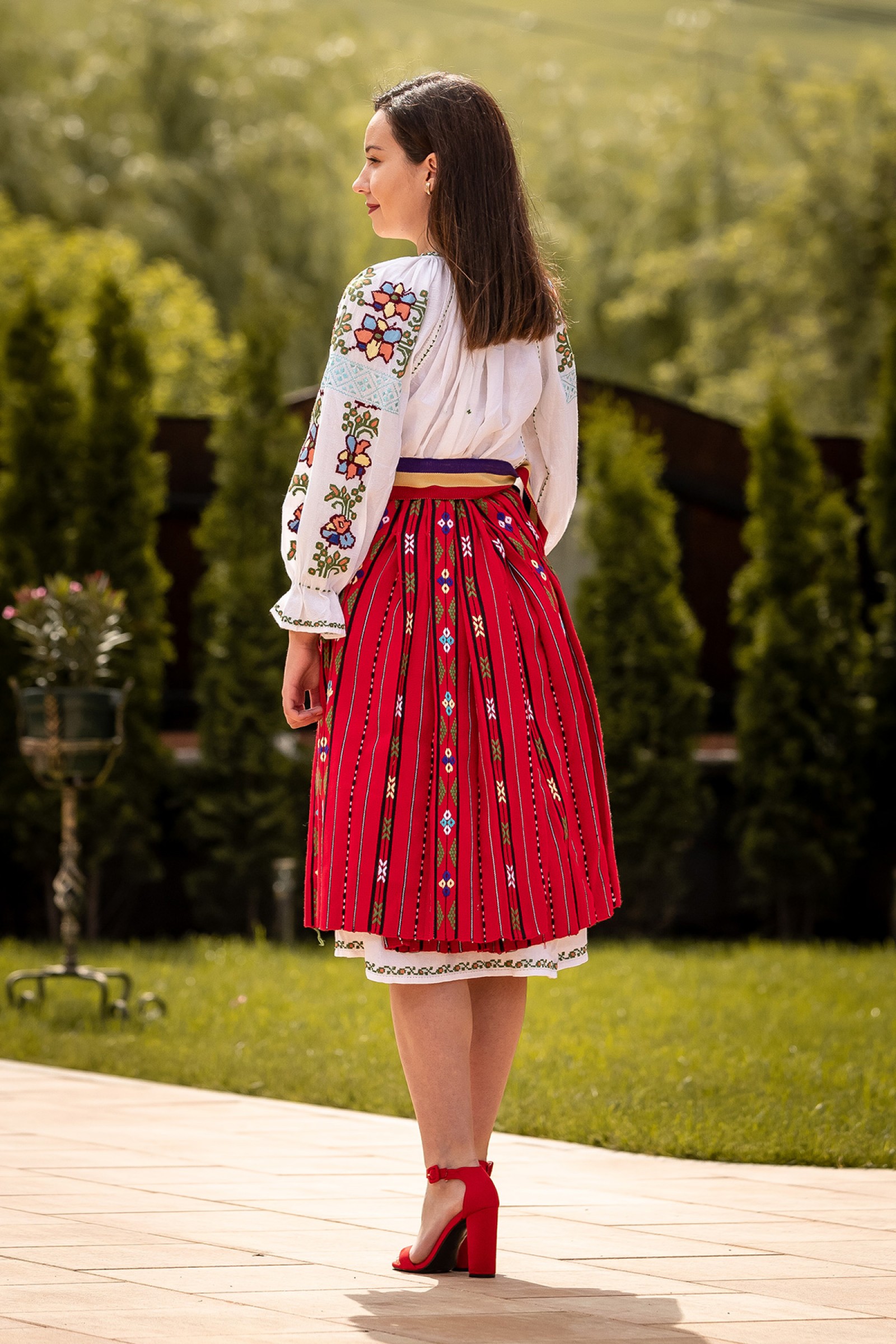 Costum popular autentic 3 frati zona Muntenia - OCAUA.RO